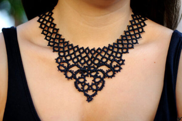 43 Best Statement Necklaces That Create A Unique Big & Bold Impact!