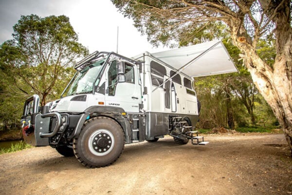 EarthCruiser Explorer