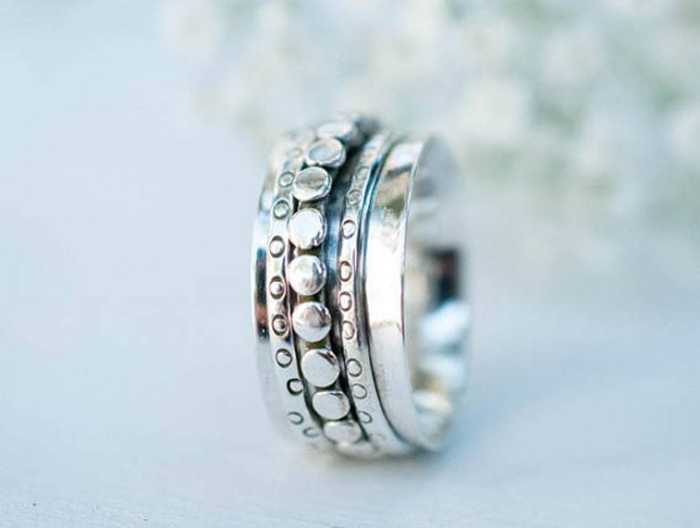 45 Greatest Thumb Rings for Men and Women You Can Buy!