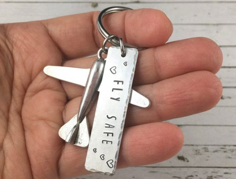46 Coolest Gifts For Pilots & Aviation Lovers