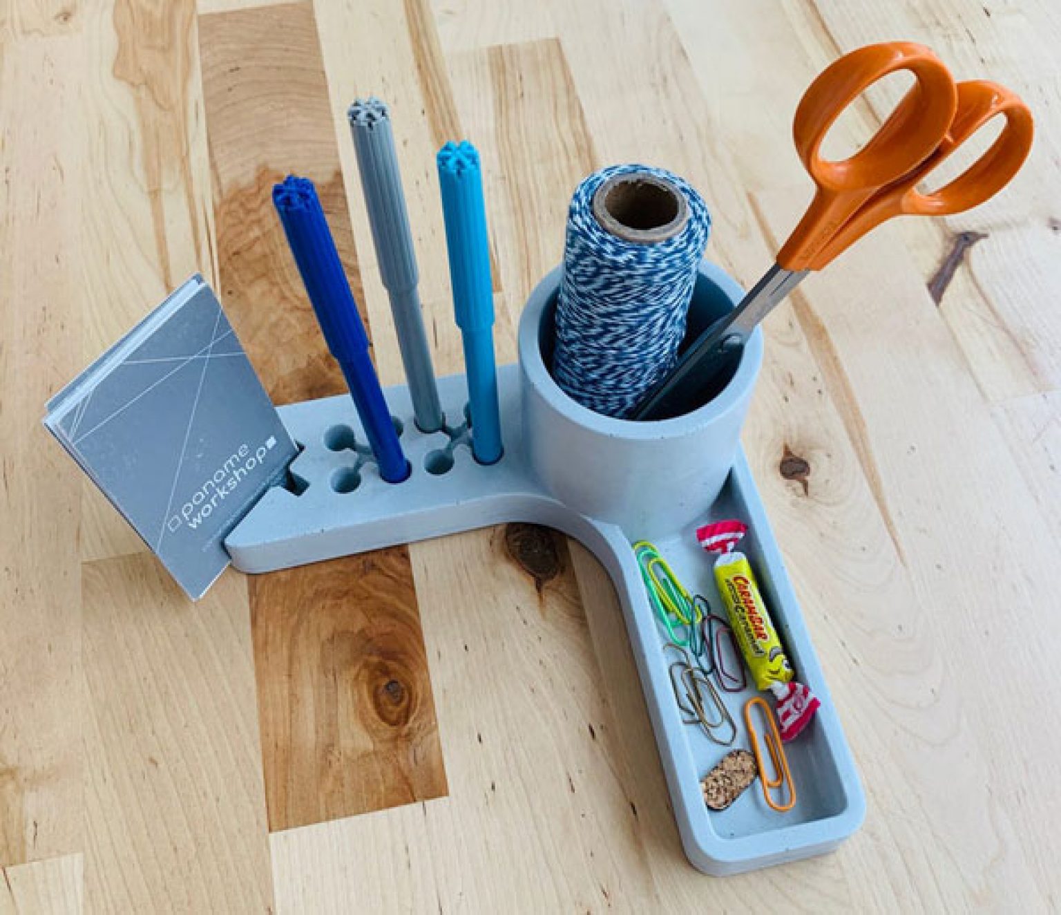 30 Unique Desk Organizers and Accessories You Can Buy!