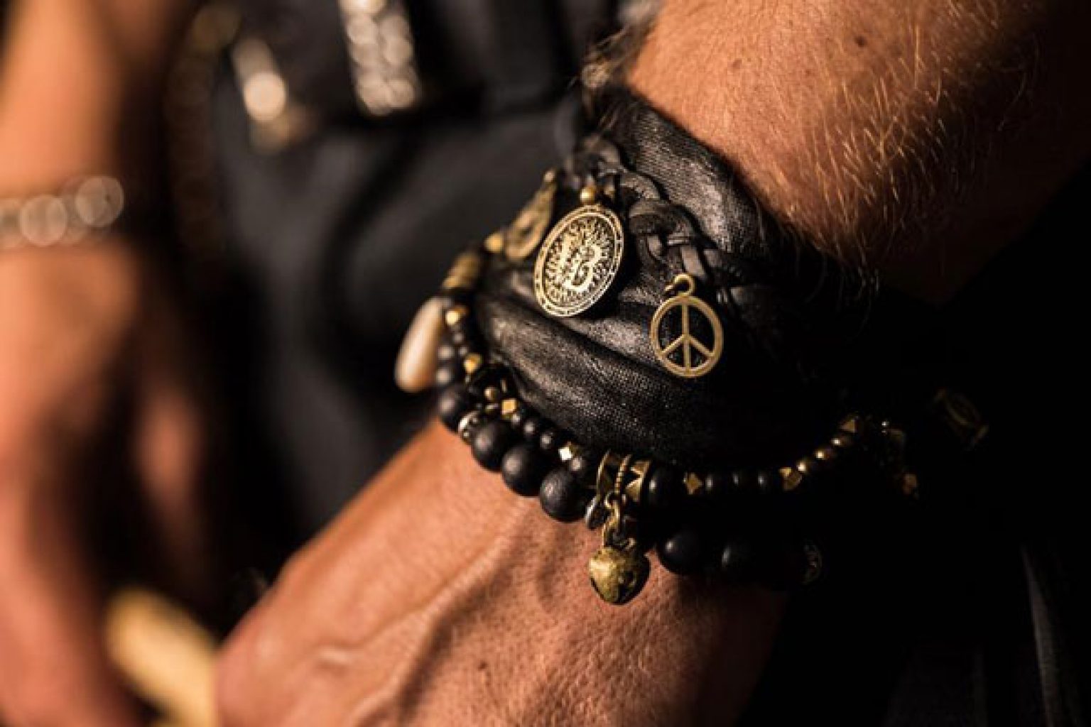 23 Badass Gifts for Pirate Lovers - Awesome Stuff 365