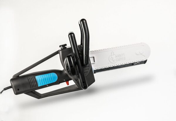 This Chainsaw Turkey Carving Knife Lets You Take Thanksgiving To The ...