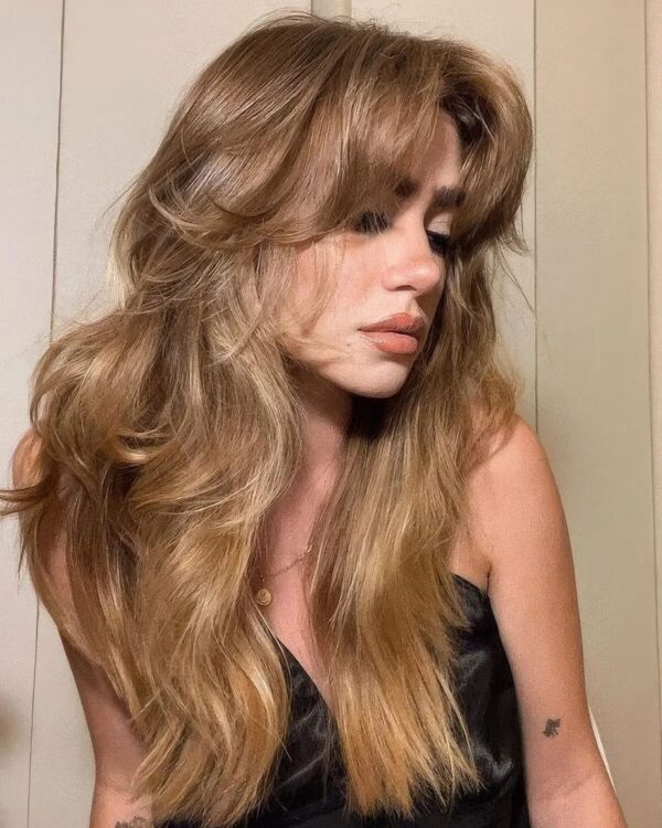 Butterfly Haircut Ideas That will Make Your Hair Feel Alive Butterfly ...