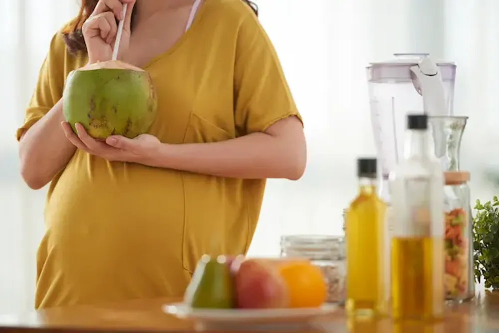 Pregnant Women Are Turning to Coconut Water During Pregnancy and ...