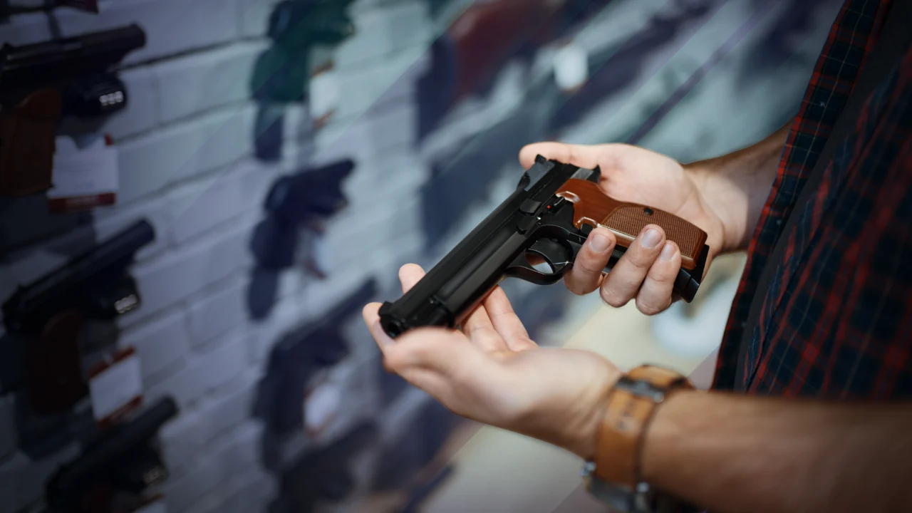 Illinois Lawmakers Move to Restrict Glocks